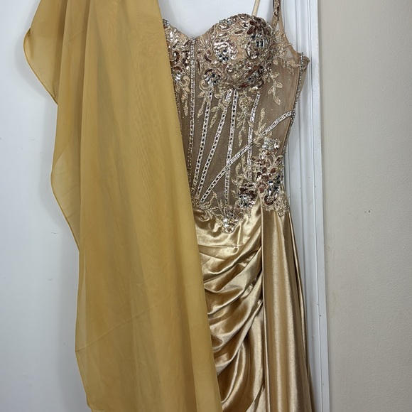 Dresses | Elegant Gold Evening Dress | Poshmark
